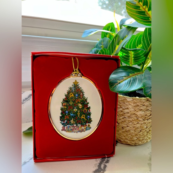Lenox | Holiday | Lenox Trees Around The World Scotland | Poshmark